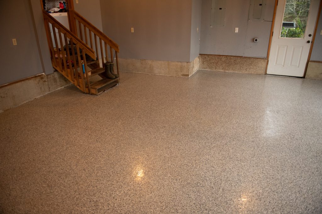 A HERMETIC Elite Crete Systems Flake Flooring System | Decorative ...